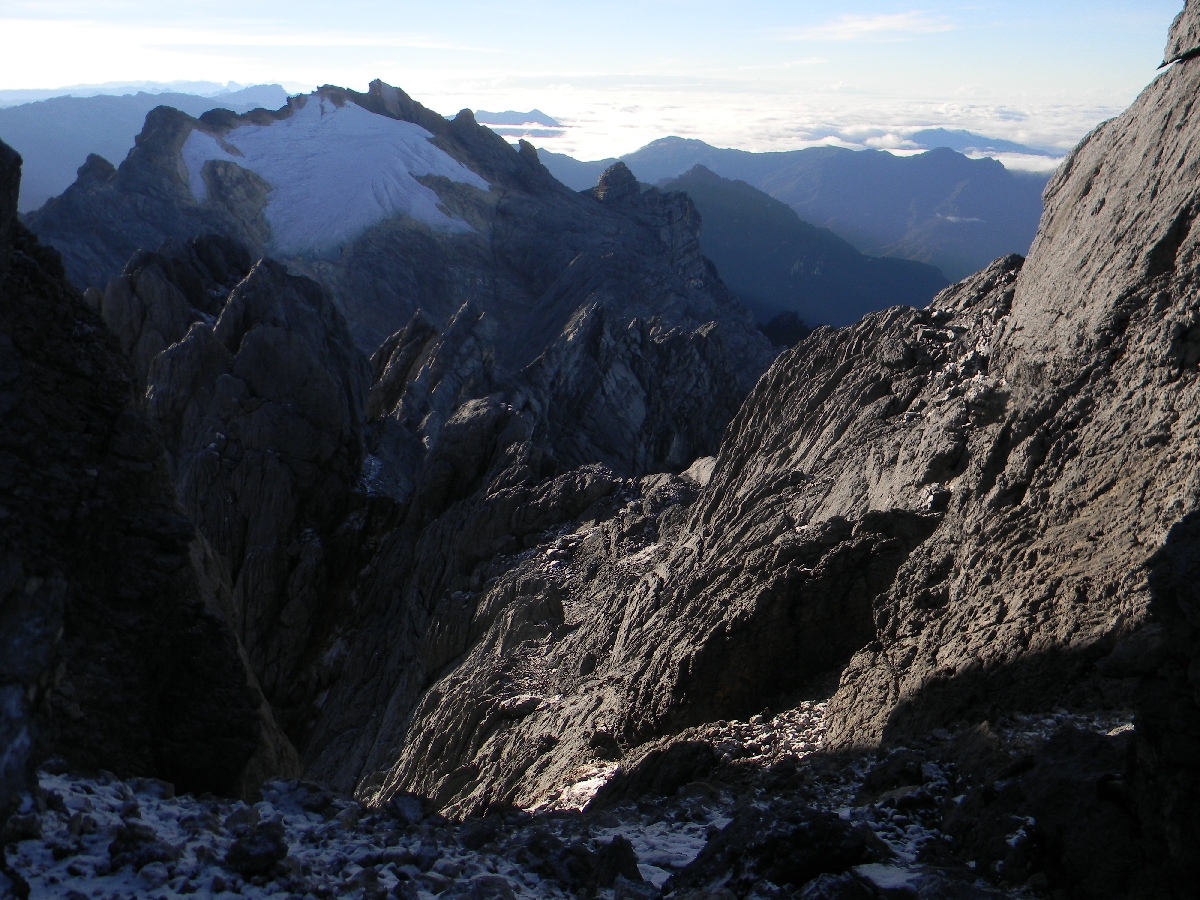 Puncak Jaya - Carstensz Pyramid | Gunung Bagging
