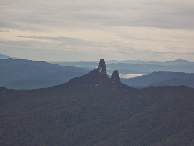 A list of ten great mountain hikes in Kalimantan, Sabah and Sarawak ...